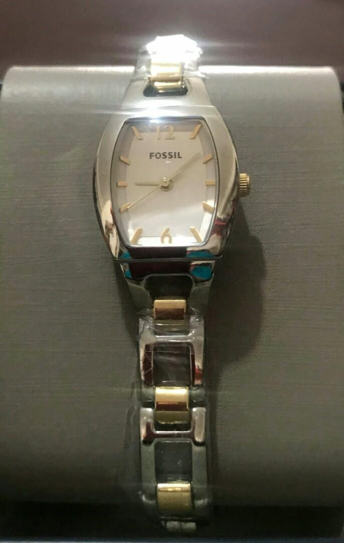 Authentic Fossil Watch, Luxury, Watches on Carousell