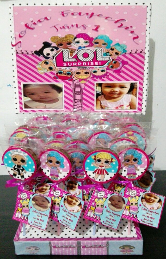 LOL Theme Choco Lolipop with Stand and Background, Food & Drinks ...