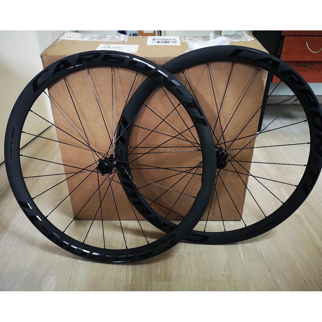 Carbon-Ti X-Wheel SpeedCarbon Disc 38 Clincher, Sports Equipment ...