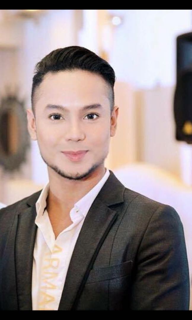 Celebrity Comedian TV Actor Host Emcee Entertainer, Community on Carousell