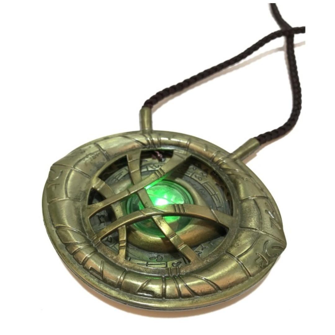 Marvel The Avengers - Doctor Strange Eye of Agamotto Amulet Pendant ...