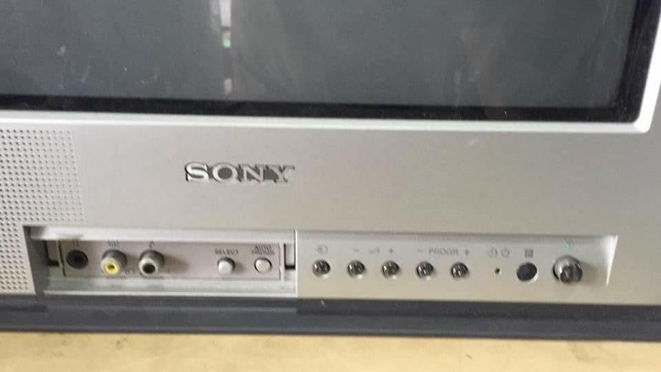 Sony TV Trinitron Color TV 14inch @$40 Each, TV & Home Appliances, TV ...