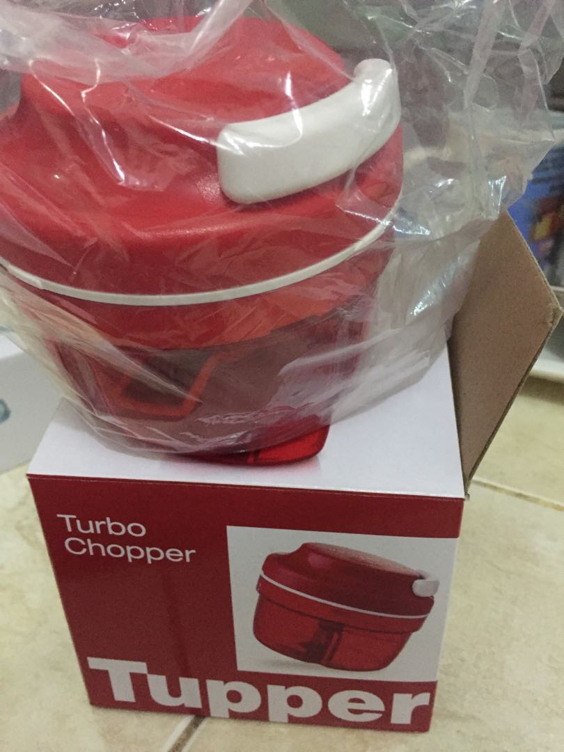 Tupperware Turbo Chopper, Furniture & Home Living, Kitchenware ...
