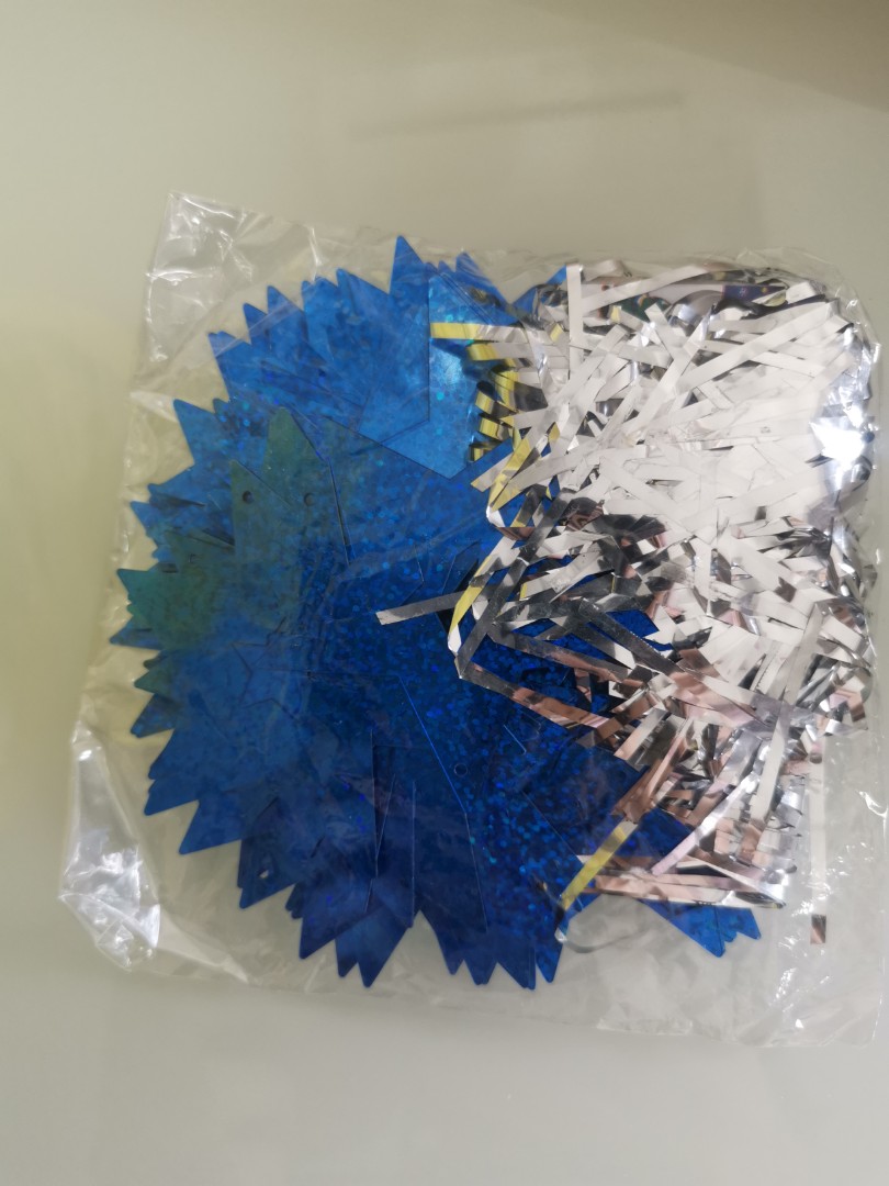 Helium balloon string with star trail, Everything Else on Carousell