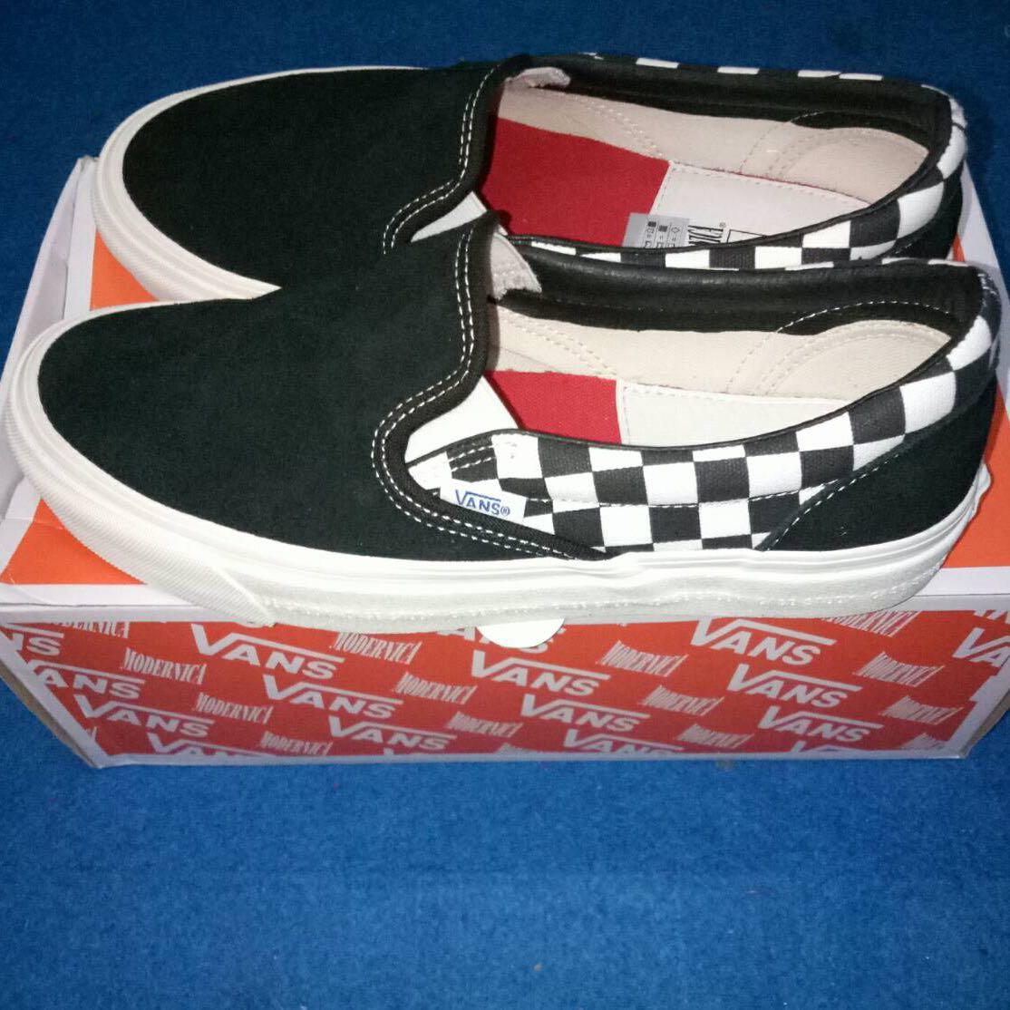 VANS Vault OG x Modernica Slip On Checkerboard, Fesyen Pria, Sepatu ...