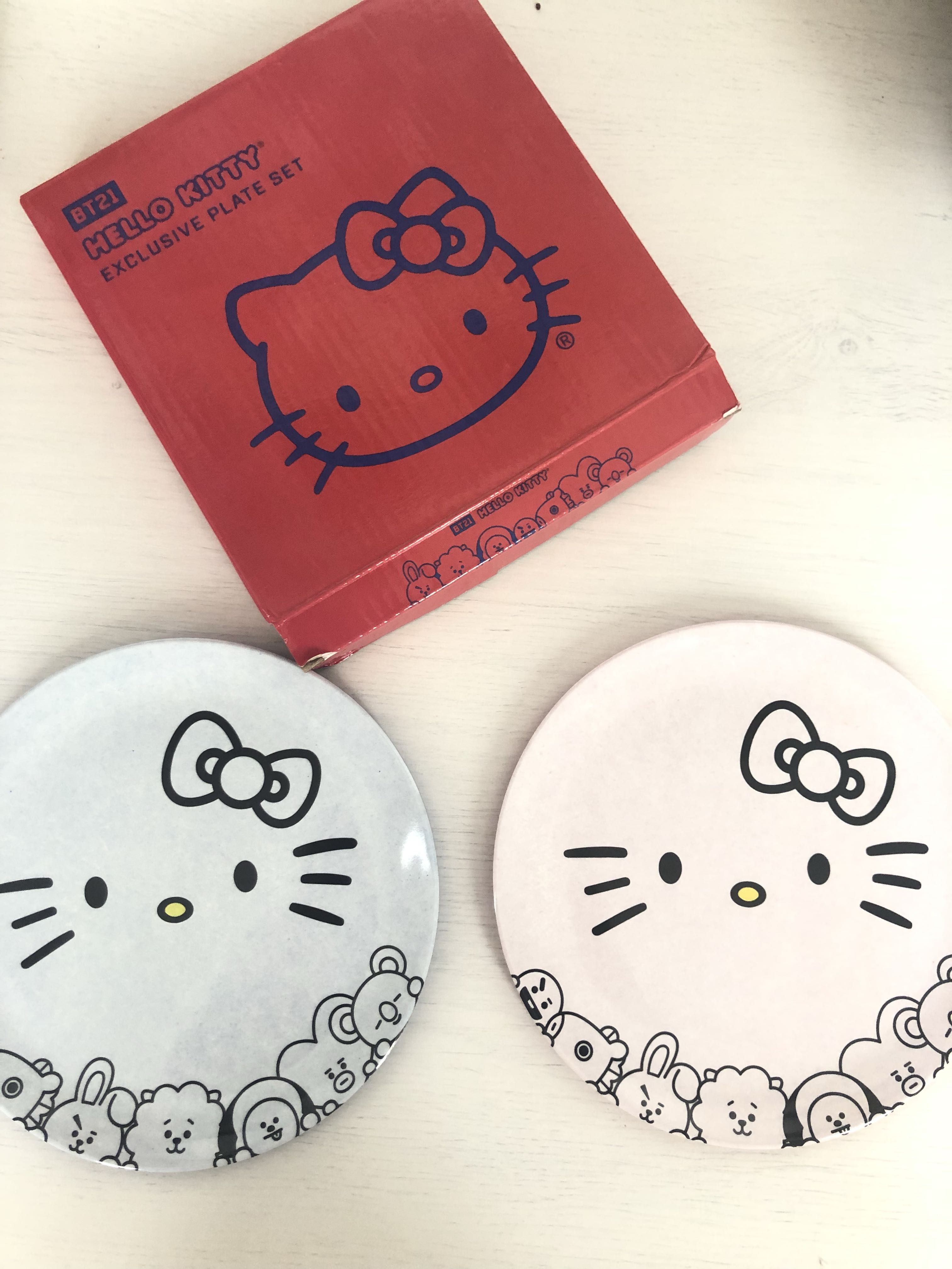 BT21 x Hello Kitty Tea Plates (from SOLD OUT BT21 Club collection ...