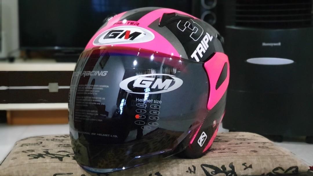 Gm helmet, Motorcycles, Motorcycle Apparel on Carousell