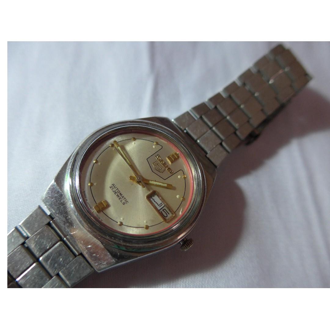 Seiko 5 Automatic Silver with Gold Numerical Watch, Men's Fashion ...