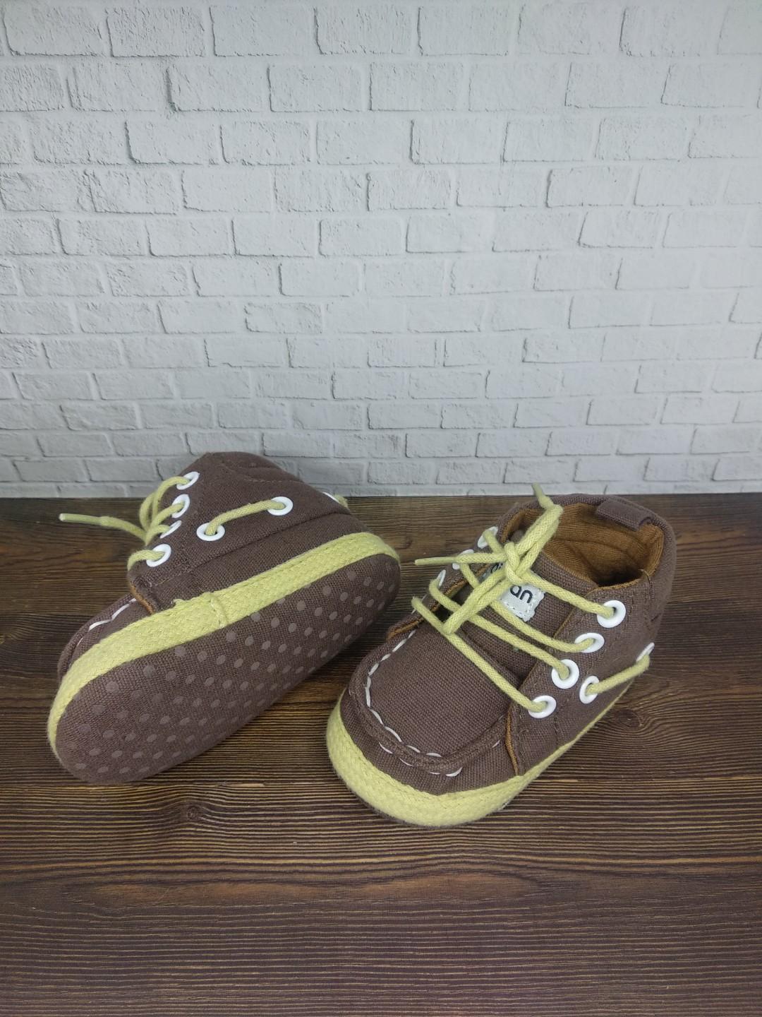 Sepatu bayi, Bayi & Anak, Baju Bayi di Carousell