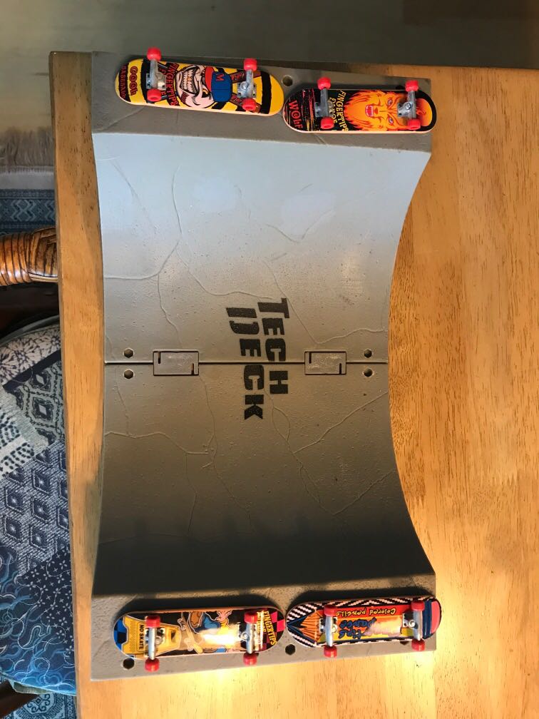 Teck Deck Board with mini skateboards, Hobbies & Toys, Toys & Games on ...