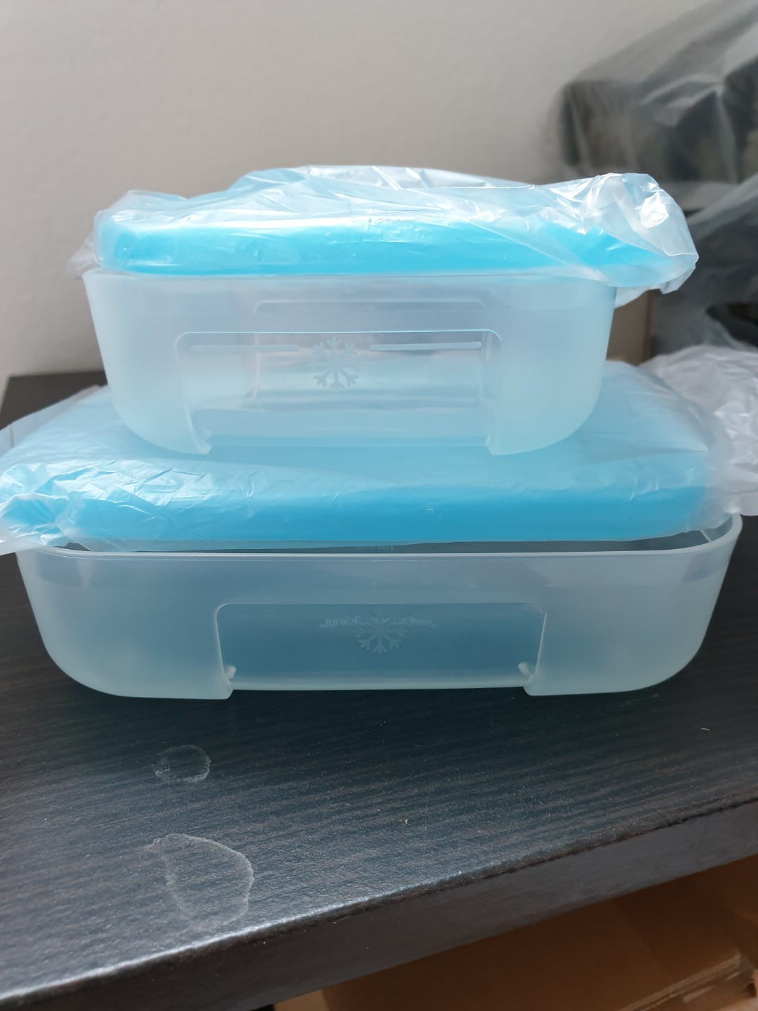 Tupperware Freezermate, TV & Home Appliances, Kitchen Appliances ...