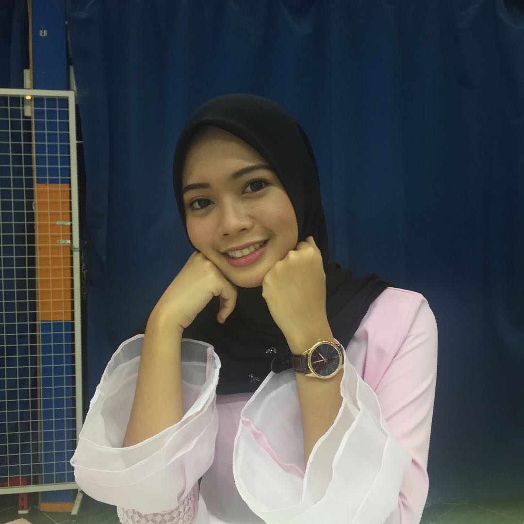 Wanzar Kurung, Women's Fashion, Muslimah Fashion, Baju Kurung & sets on Carousell