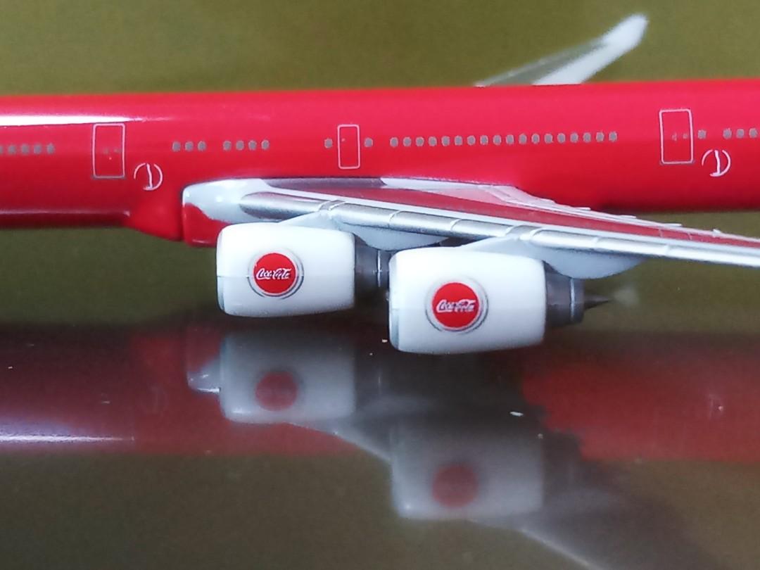 1/500 Coca Cola B 747-400 & A340-600, 興趣及遊戲, 旅行, 旅遊 - 旅行必需品及用品 - Carousell