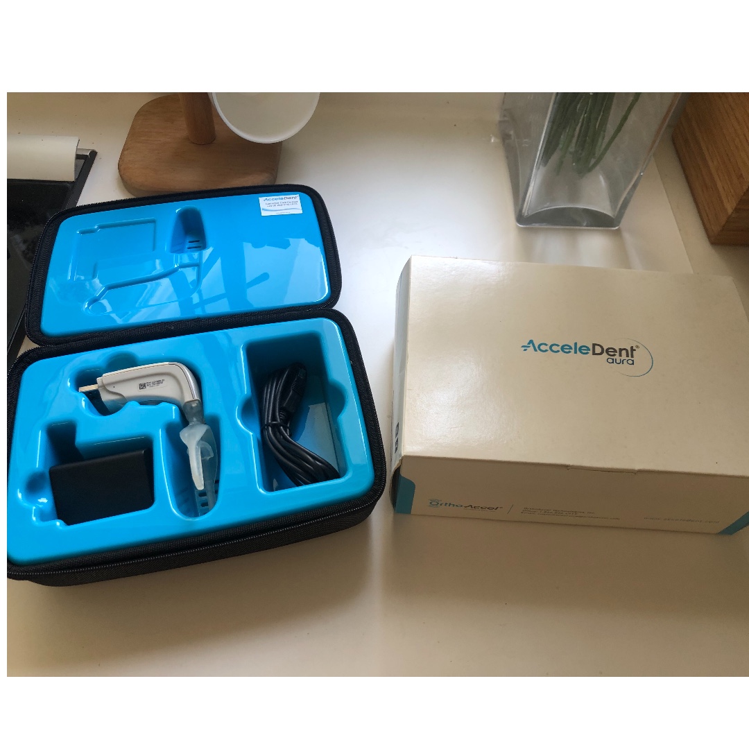 Acceledent Aura - Invisalign Enhancer, Beauty & Personal Care, Face ...