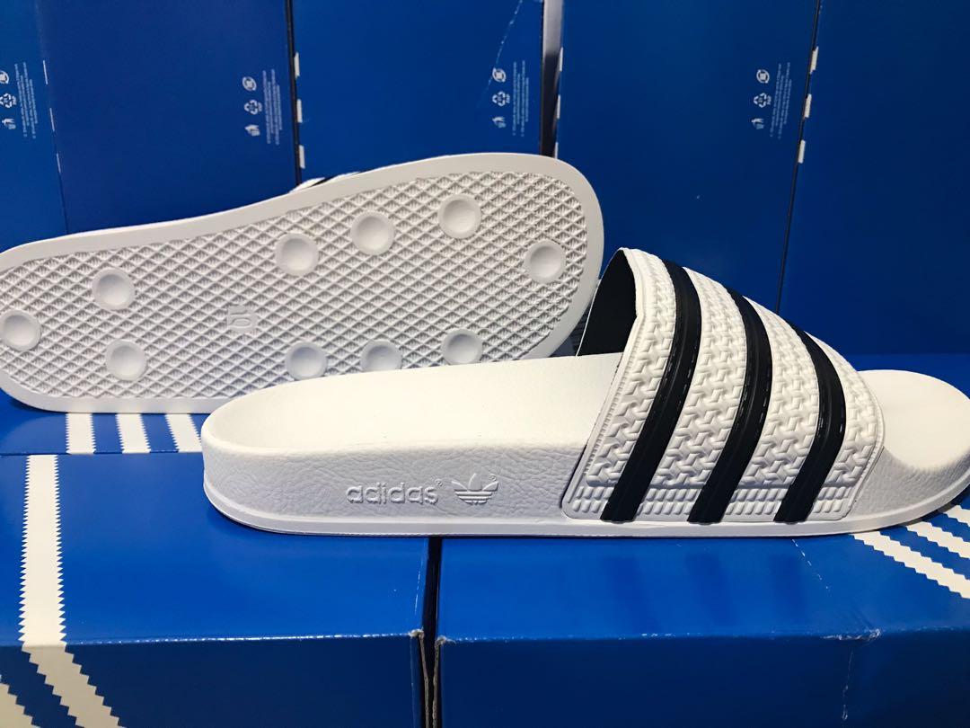 Adidas Adilette, Men's Fashion, Footwear, Flipflops and Slides on Carousell