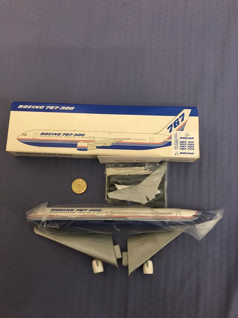 Boeing 767-300 aircraft model by Flight Miniatures, Hobbies & Toys ...