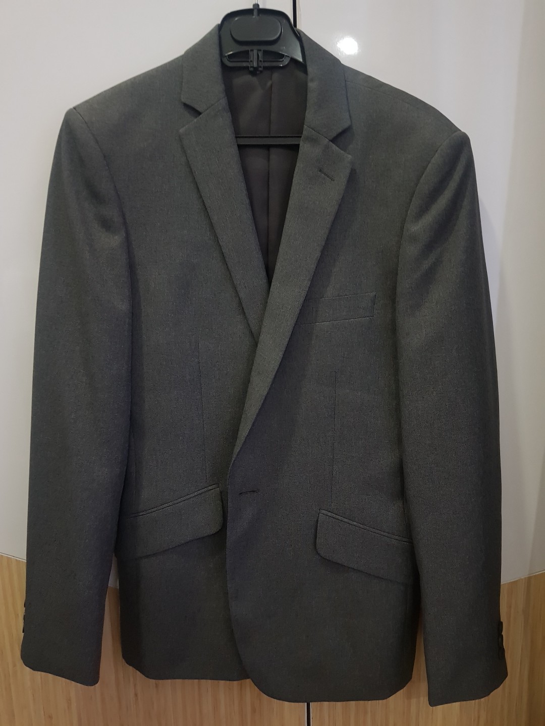 Jas Pria Formal G2000 Brand new Grey, Fesyen Pria, Pakaian , Baju Luaran di Carousell