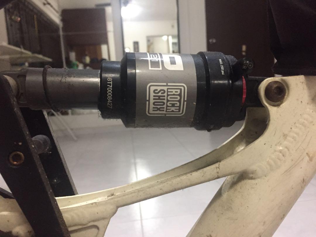 Louis Garneau MTB Full Suspension, Sports Equipment, Bicycles & Parts ...