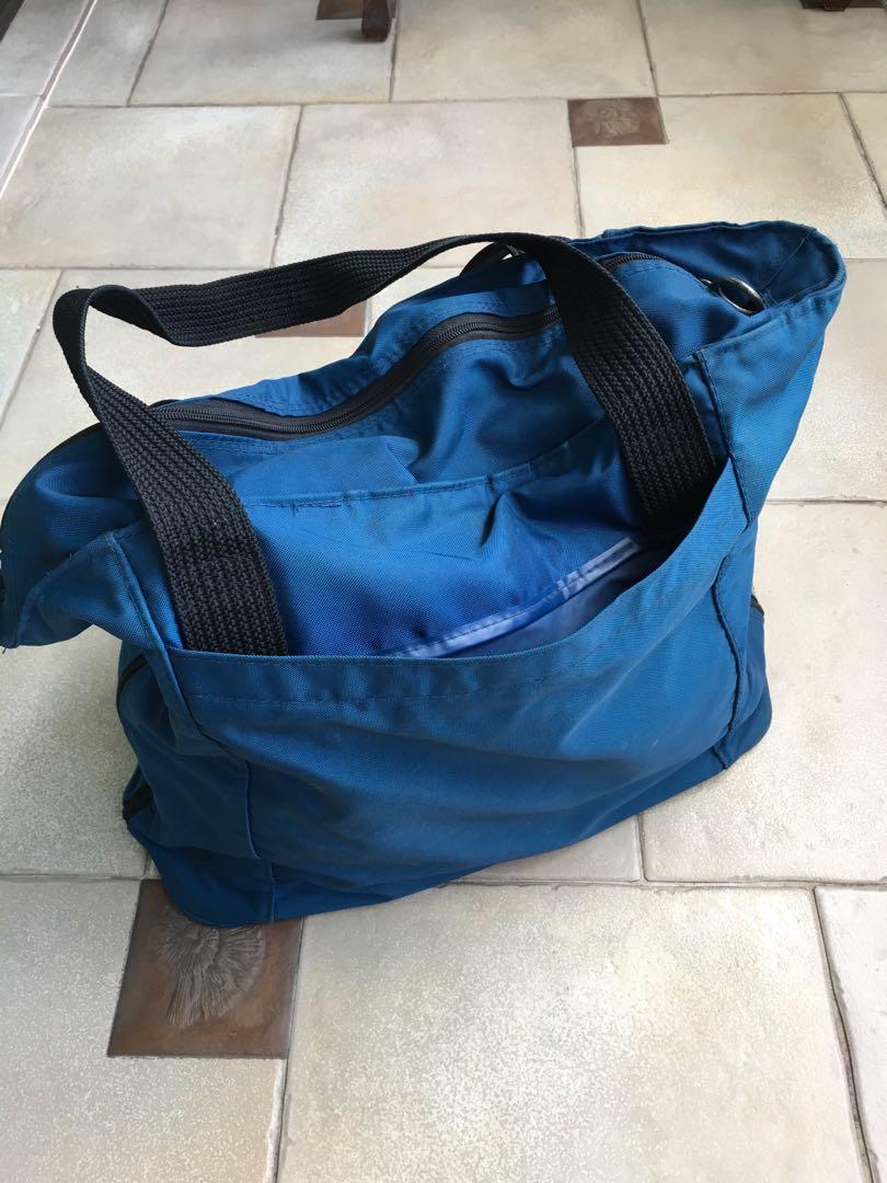 SAMSONITE STARBOARD Duffle Sports bag carrier, Babies & Kids, Going Out ...
