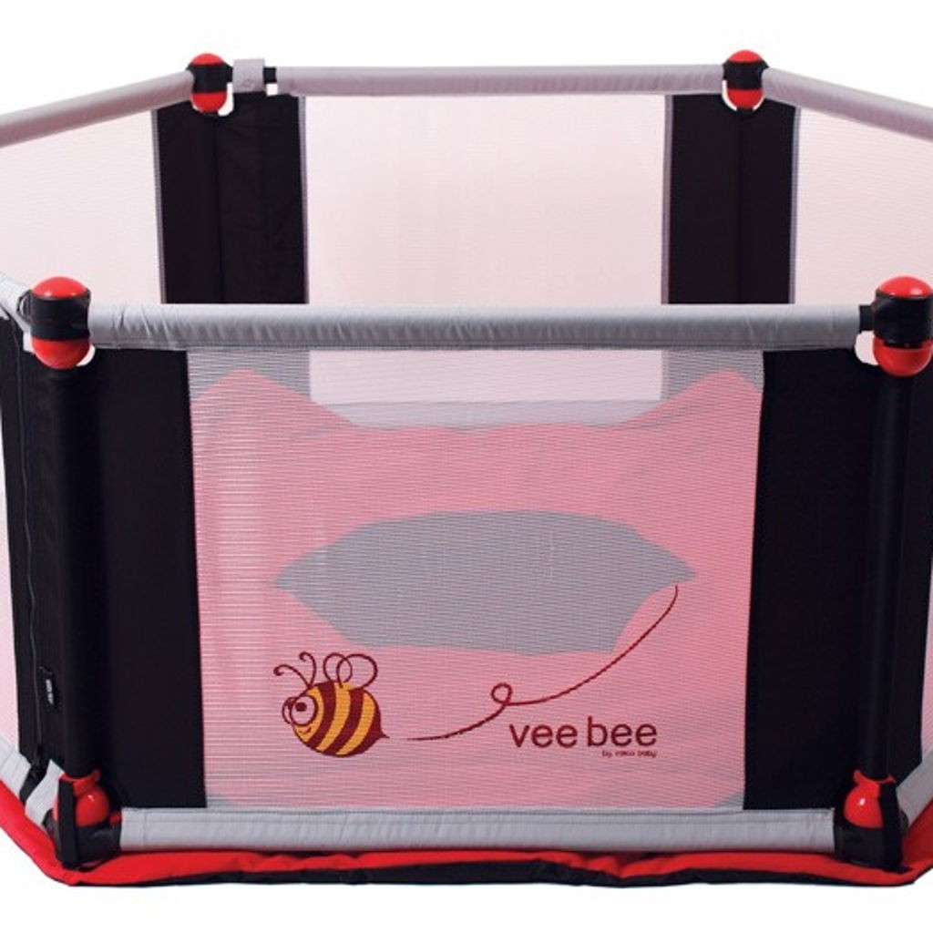 Vee bee playyard, Babies & Kids, Baby Nursery & Kids Furniture, Cots ...