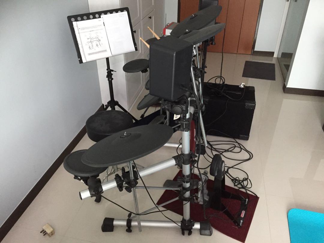 Yamaha Electronic Drum Set with Drum Trigger Module. Model: Yamaha ...