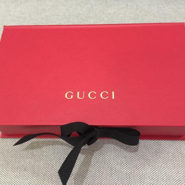Gucci Box With 15 Red Packets Inside, Luxury, Accessories on Carousell