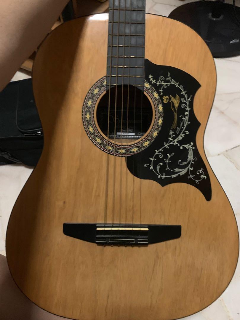 Limited edition 1983 Guitar + 4/4 Corelli Violin, Music & Media, Music ...