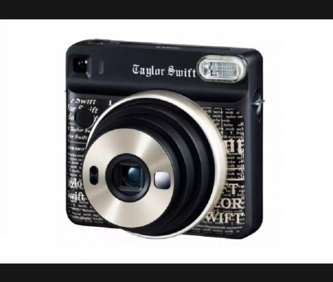 Taylor Swift Polaroid Camera, Photography, Cameras on Carousell
