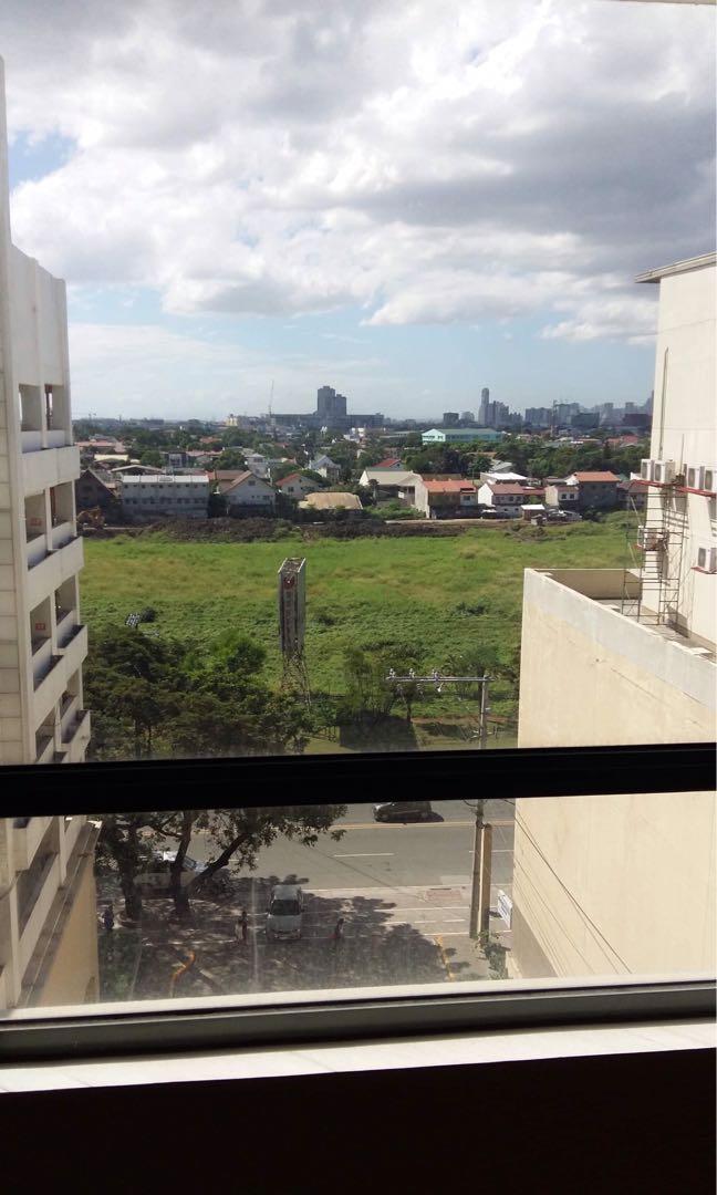 Tropicana Garden City Valderrama Tower | Fasci Garden