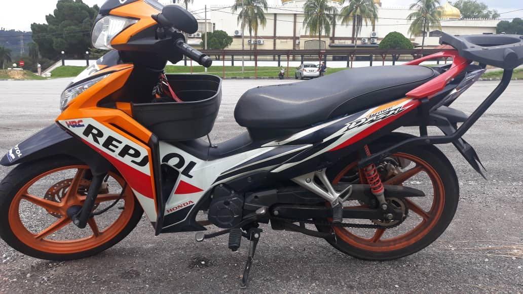 HONDA WAVE DASH, Motorbikes on Carousell