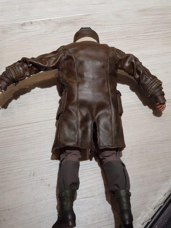 Hottoys Bane & Selina Kyle, Hobbies & Toys, Toys & Games on Carousell