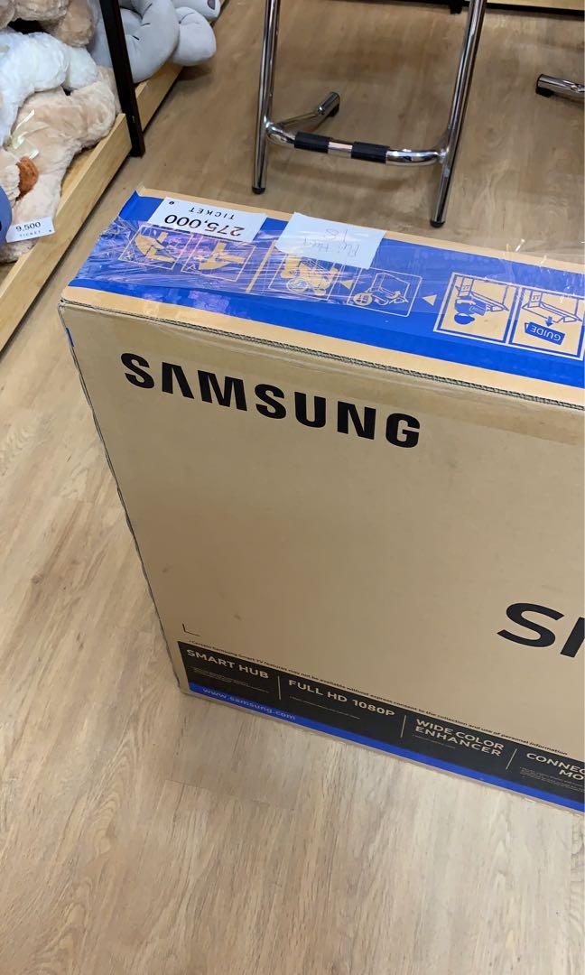 Samsung Smart TV EMPTY BOX, TV & Home Appliances, TV & Entertainment ...