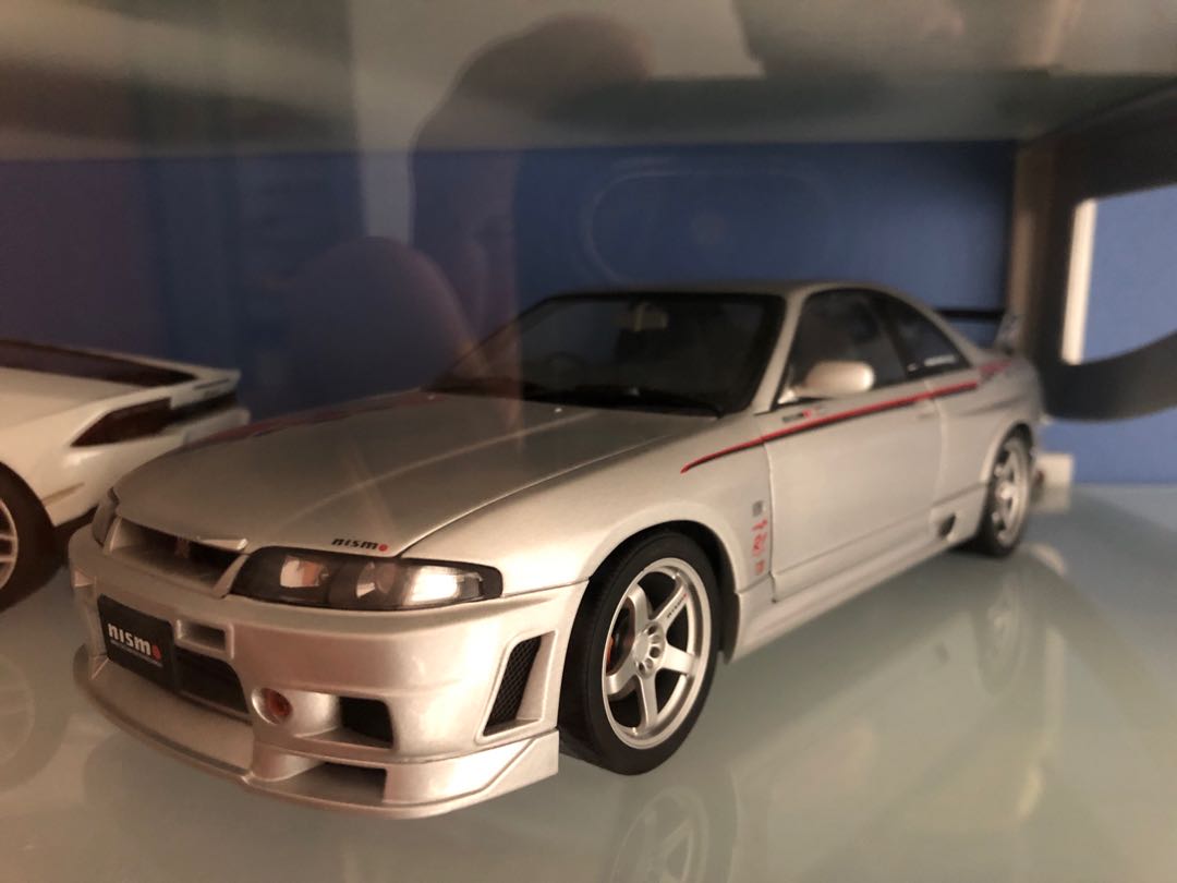 1:18 AUTOart Lamborghini Diablo and Nissan R33 GTR Bundle, Everything ...