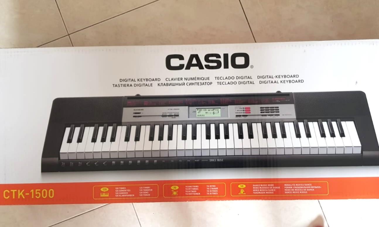 Casio Keyboard, Hobbies & Toys, Music & Media, Musical Instruments on ...