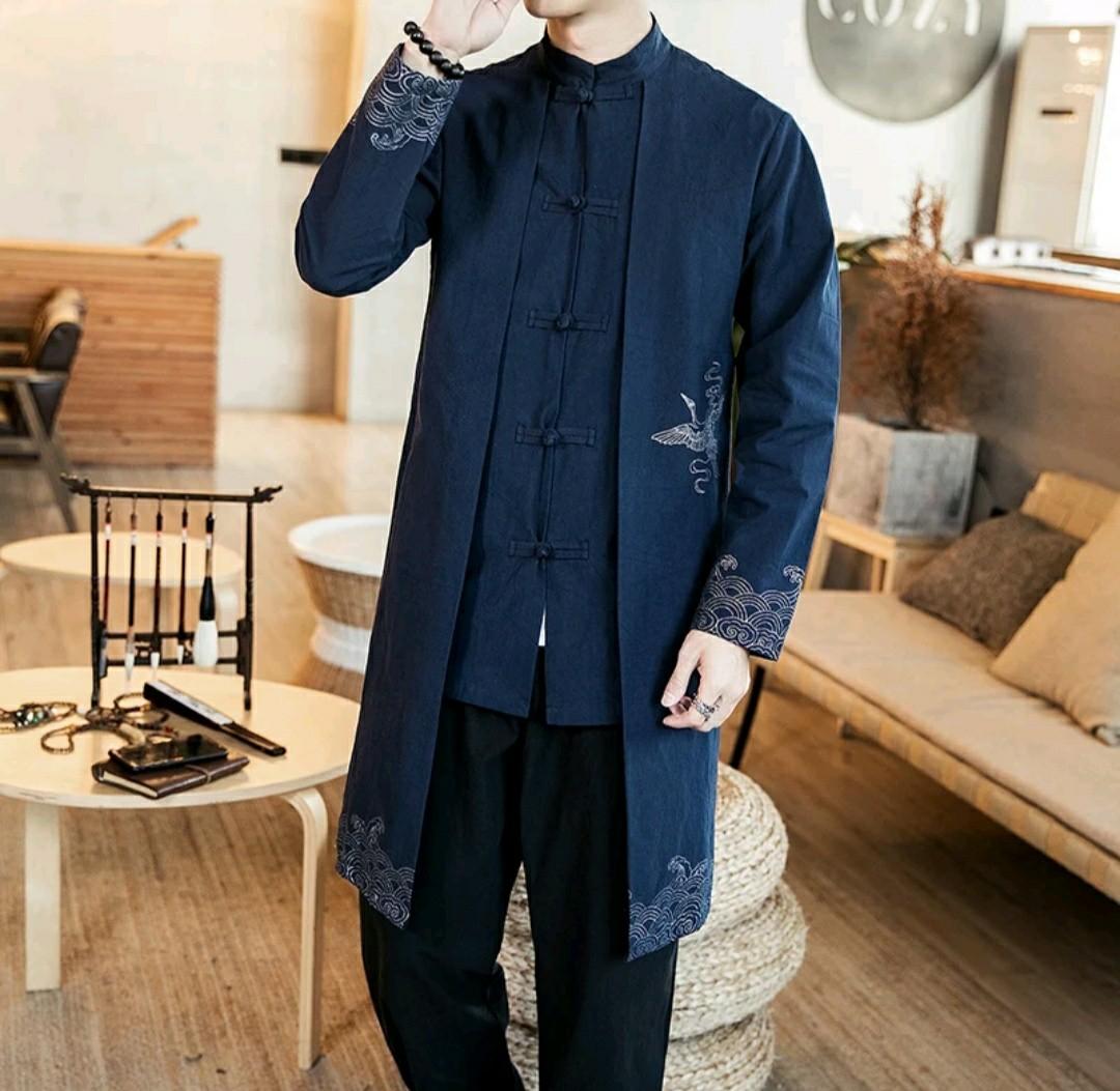 Japanese men trenchcoat blue black long style kimono, Men's Fashion ...
