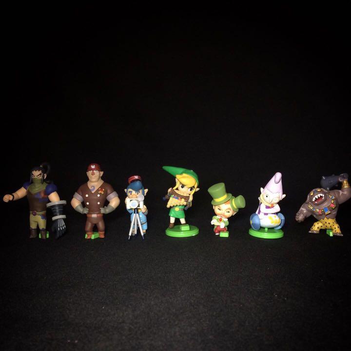 Legenda of Zelda mini figure 1.7”-2.1” (as is with their stands, see ...