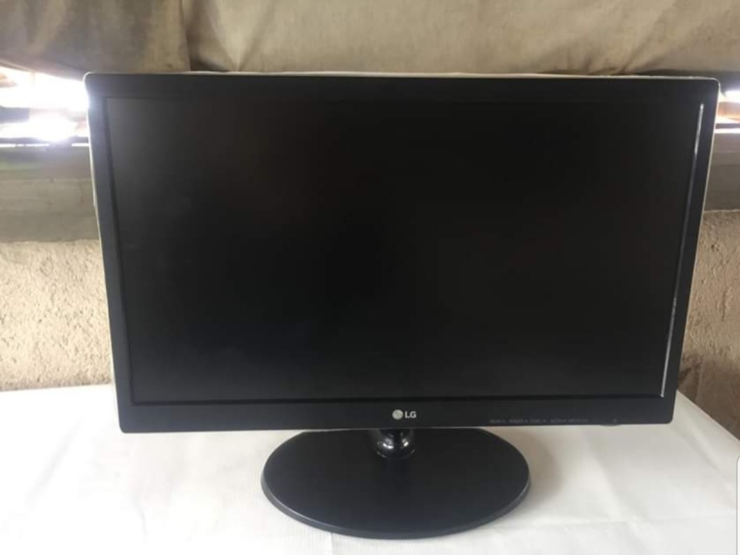 LG 20M39H 19.5" HDMI Widescreen LED Monitor, Computers & Tech, Parts ...