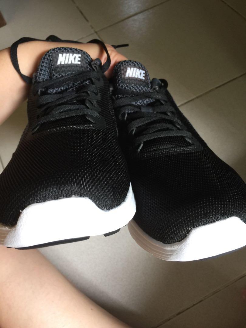 Original Nike revolution 3, Men's Fashion, Footwear, Sneakers on Carousell