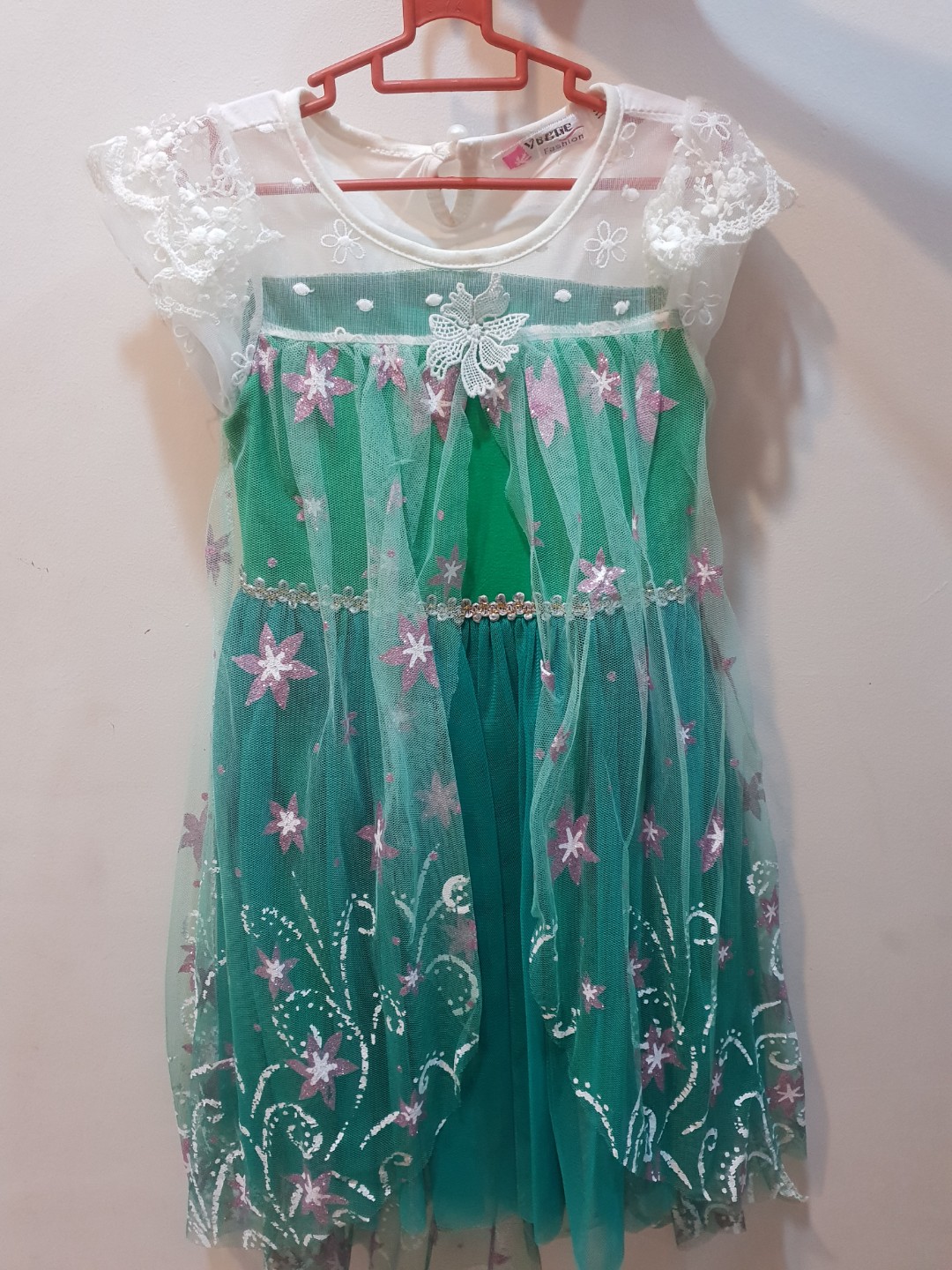 Princess Elsa dress, Babies & Kids, Babies & Kids Fashion on Carousell