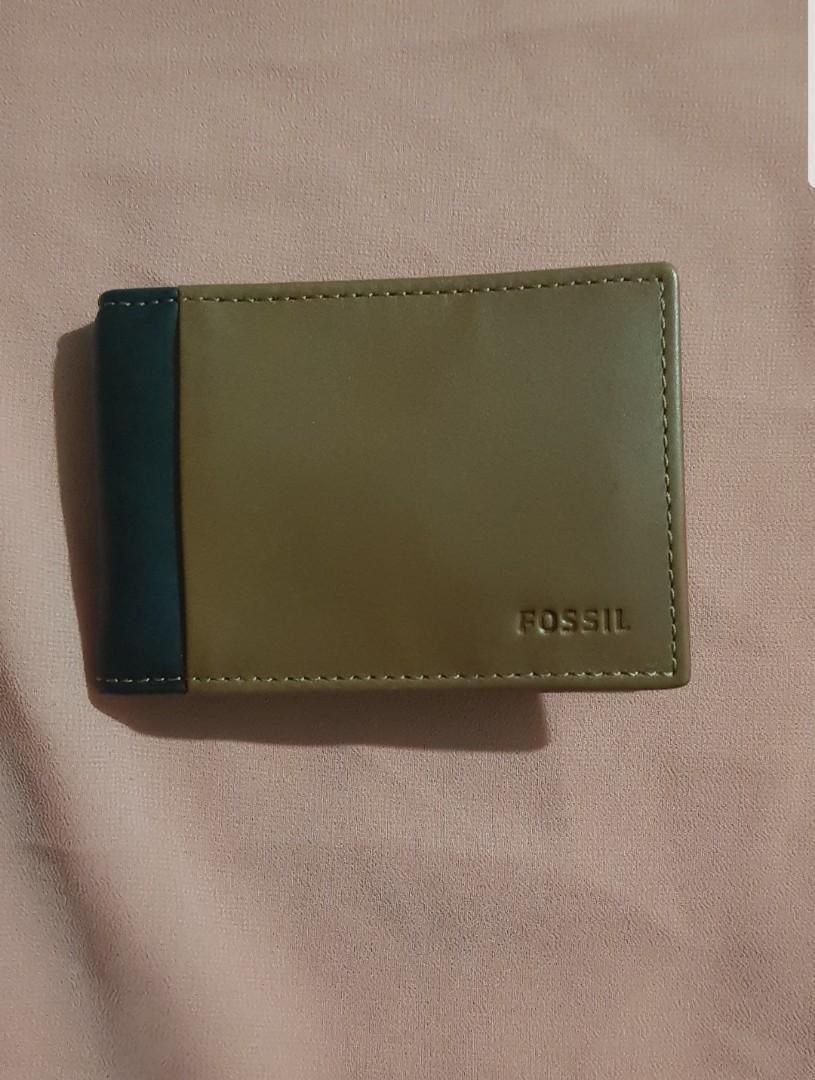 Fossil Wallet, Men's Fashion, Watches & Accessories, Wallets & Card ...