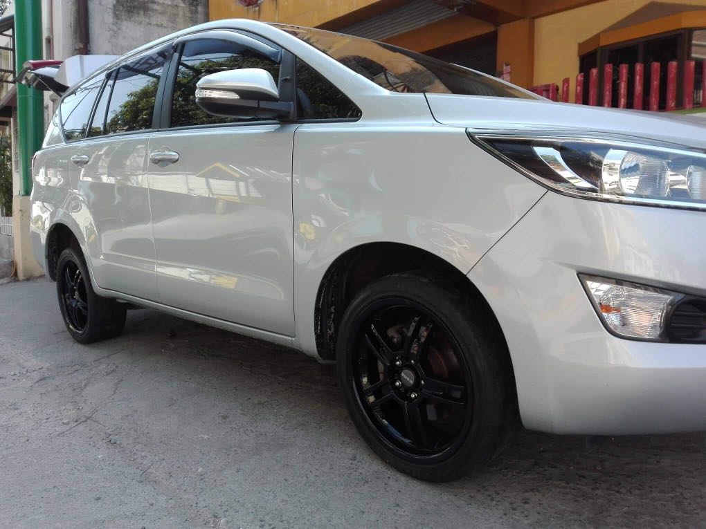 Innova grab ready, Cars for Sale on Carousell
