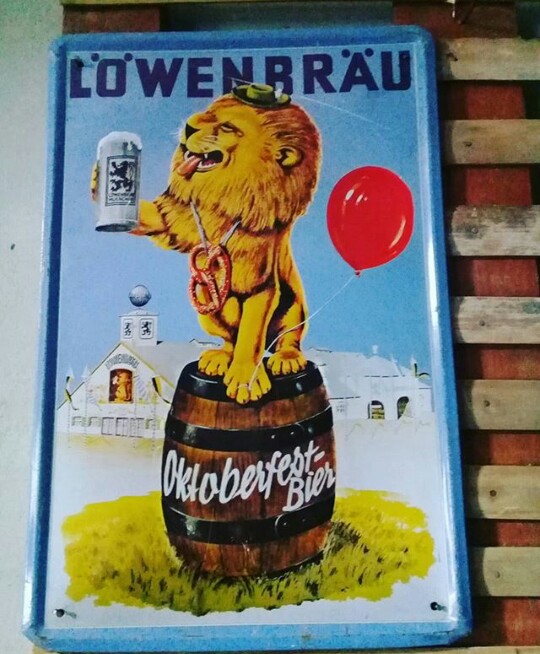 Plat sign, Antik, Lainnya di Carousell