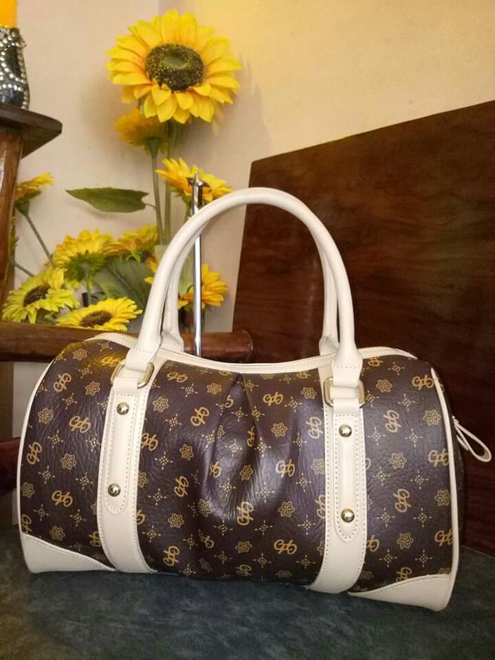 CAPACCI BAG, Women's Fashion, Bags & Wallets, Tote Bags on Carousell