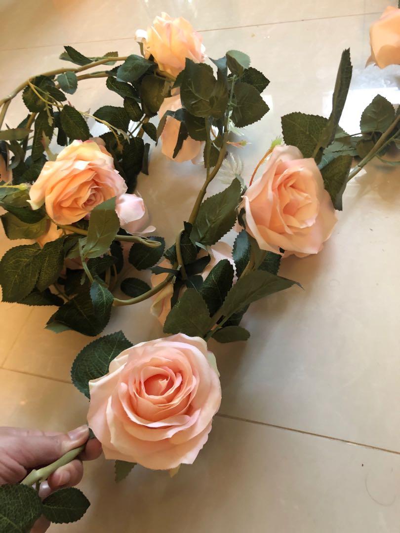 Wedding props: 4 x roses with leaves, Hobbies & Toys, Stationery ...