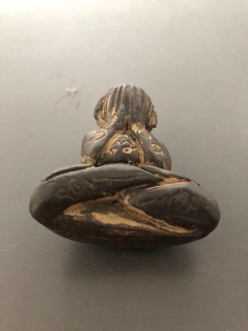 2.5” Phra Pidta - LP Dam Wat Mai Naparam, Hobbies & Toys, Memorabilia ...