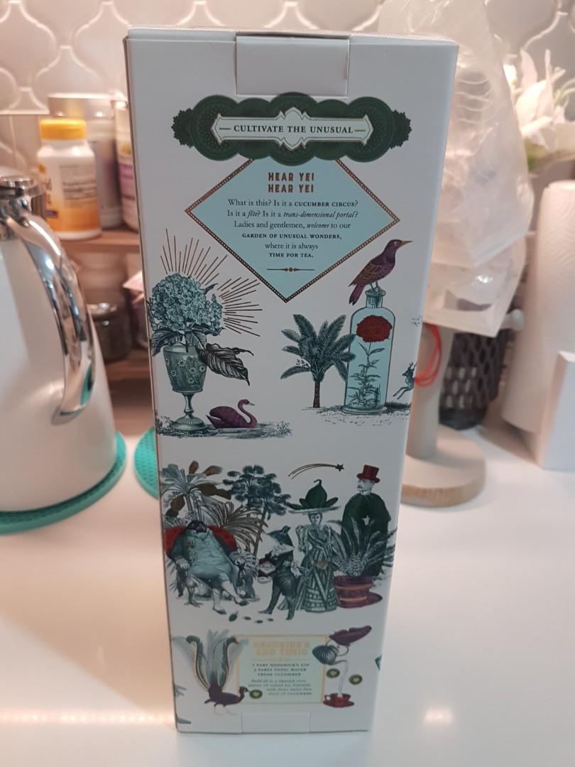 Hendrick's Collectable tea cup with full packaging and bottle (empty ...