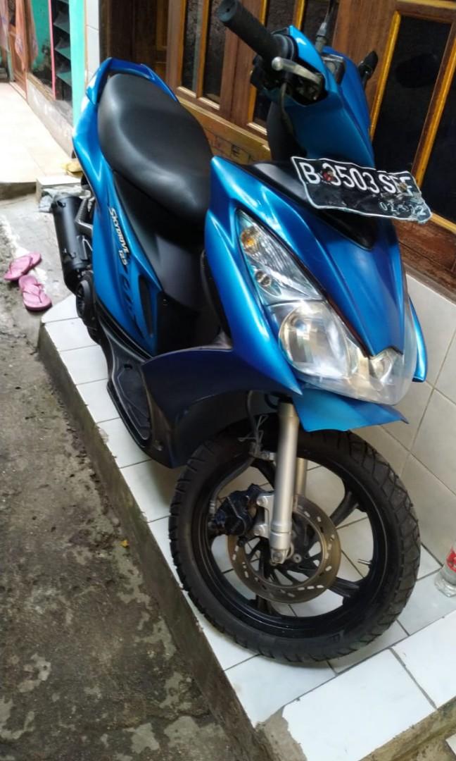 Jual Suzuki SkyDrive, Surat surat lengkap pajak mati, ban baru semua mesin adem motor jarang ...