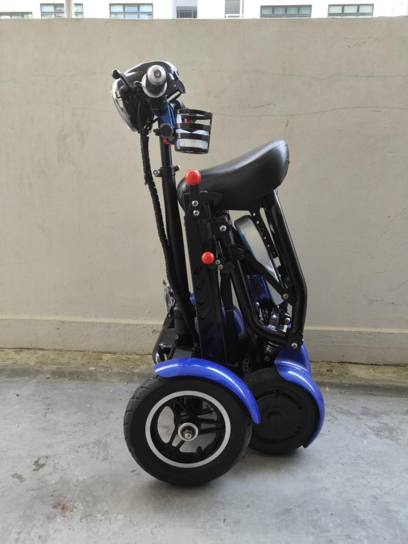 MOBOT Flexi 4 Wheel Mobility Scooter with FREE GIFT!, Sports Equipment ...