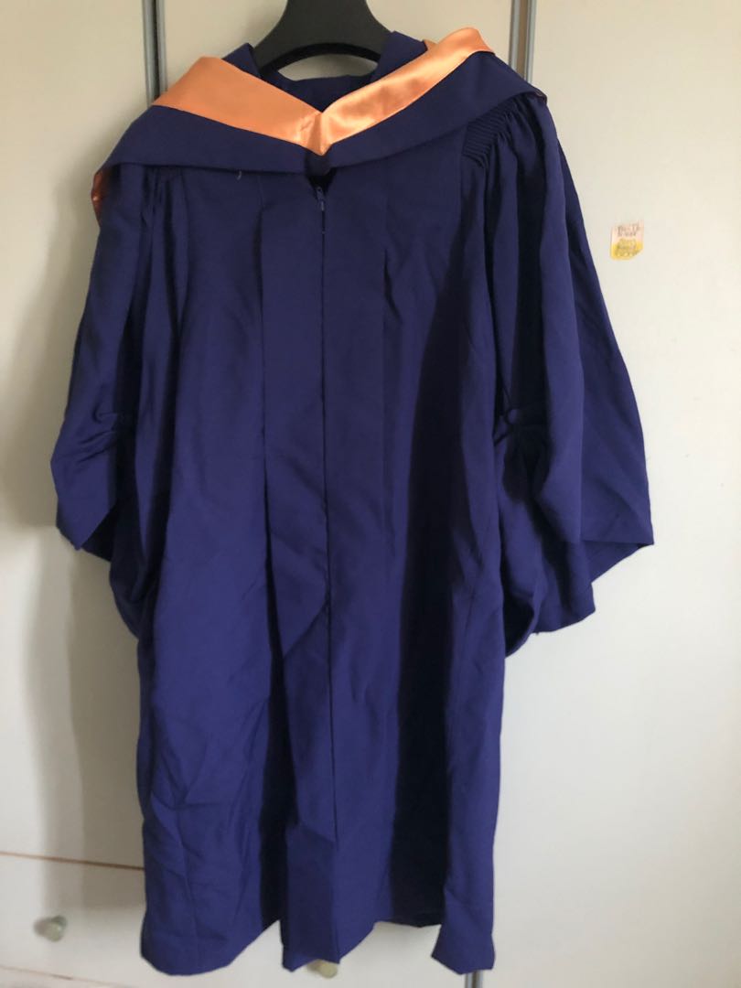 NUS FASS graduation gown, Women's Fashion, New Undergarments ...