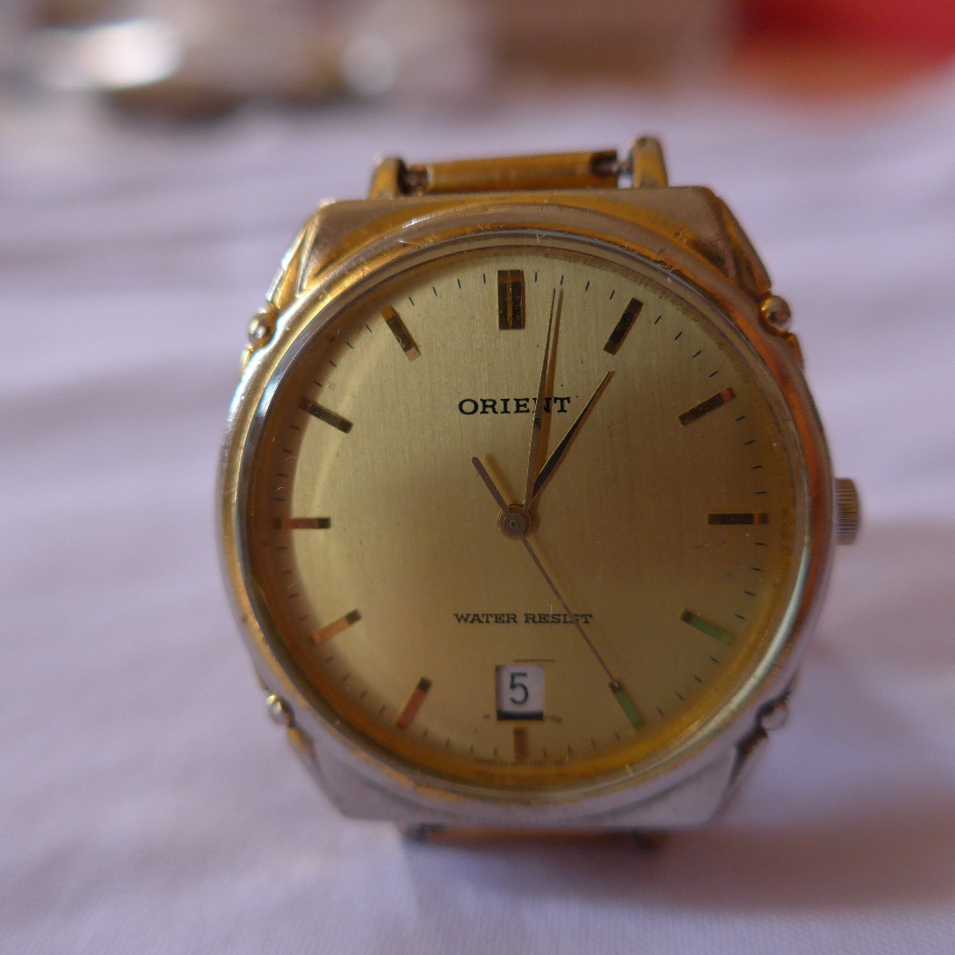 Orient Quartz Gold Watch, Luxury, Watches on Carousell